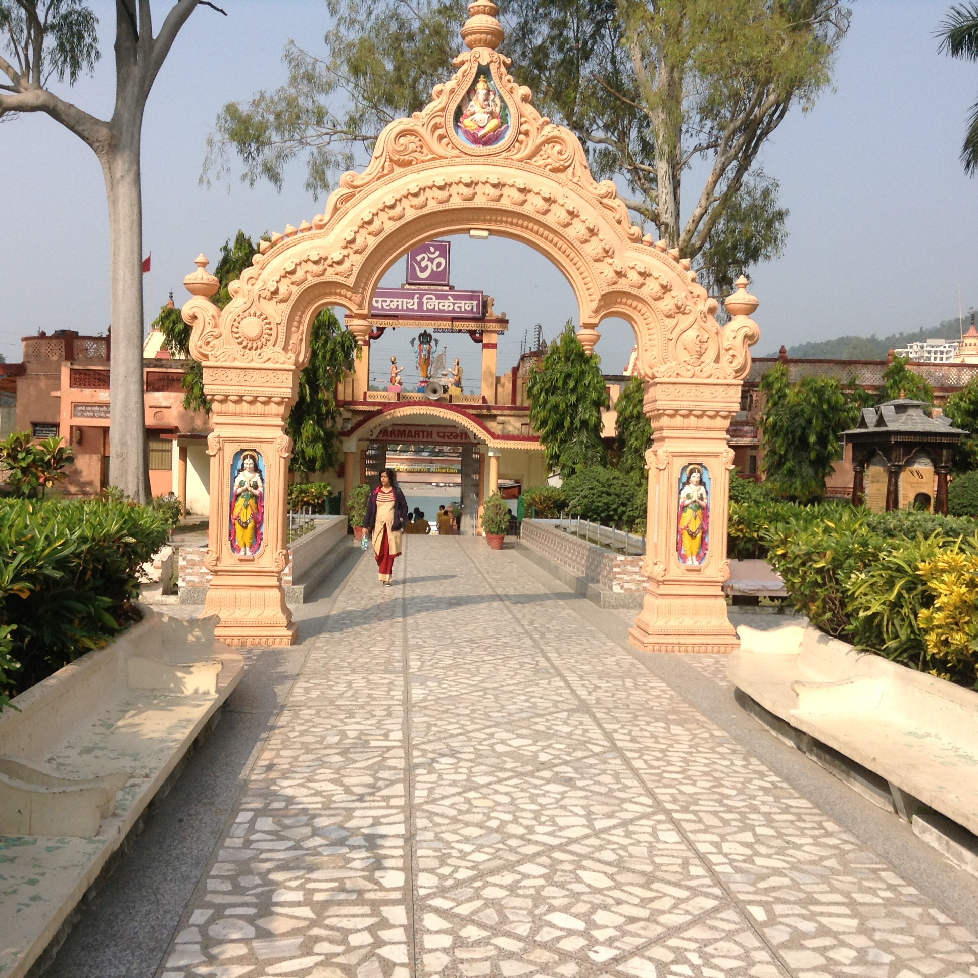 A real Indian Ashram in the heart of Rishikesh – Yoga Directory Canada ...